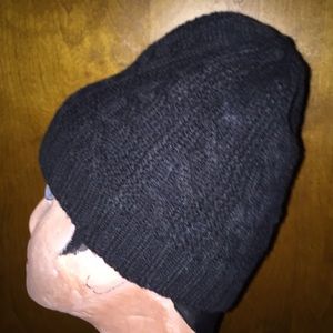 Accessories | Os Black Knit 10 Acrylic Skull Cap | Poshmark